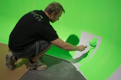 Choosing between Green Screen Paint and Green Screen Flooring Material ...